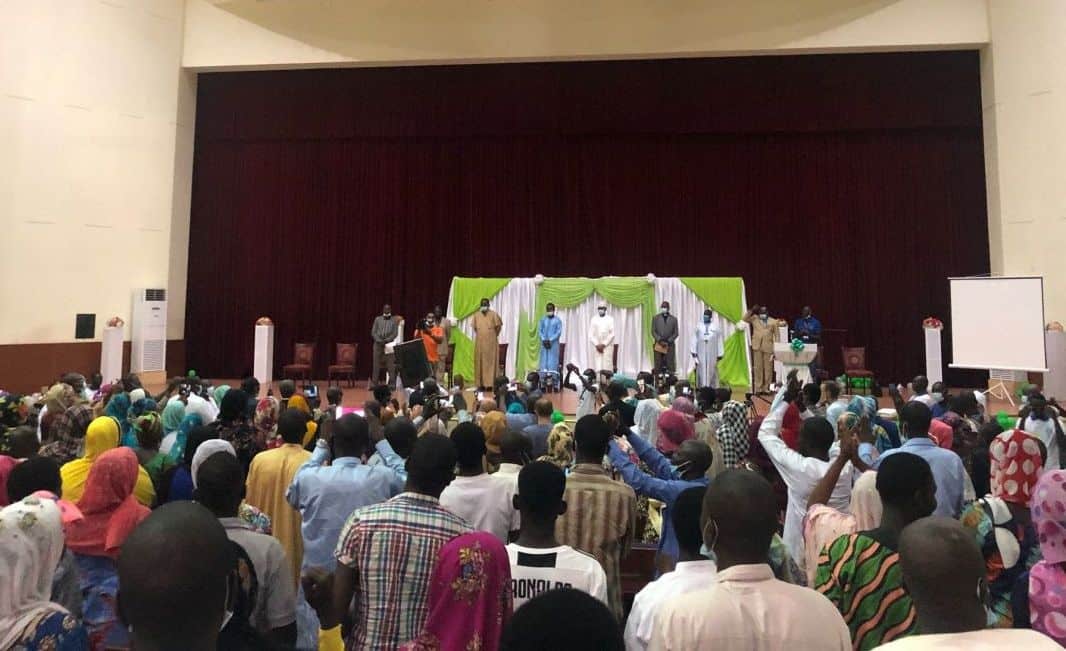 Chadians celebrate full Bible in Chadian Arabic - Wycliffe Canada